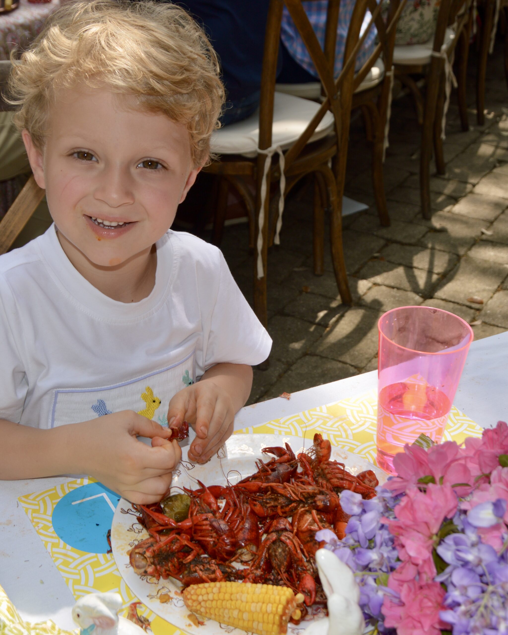 The Ultimate Crawfish Boil: How to Host a Backyard Bash - langstonliving.com