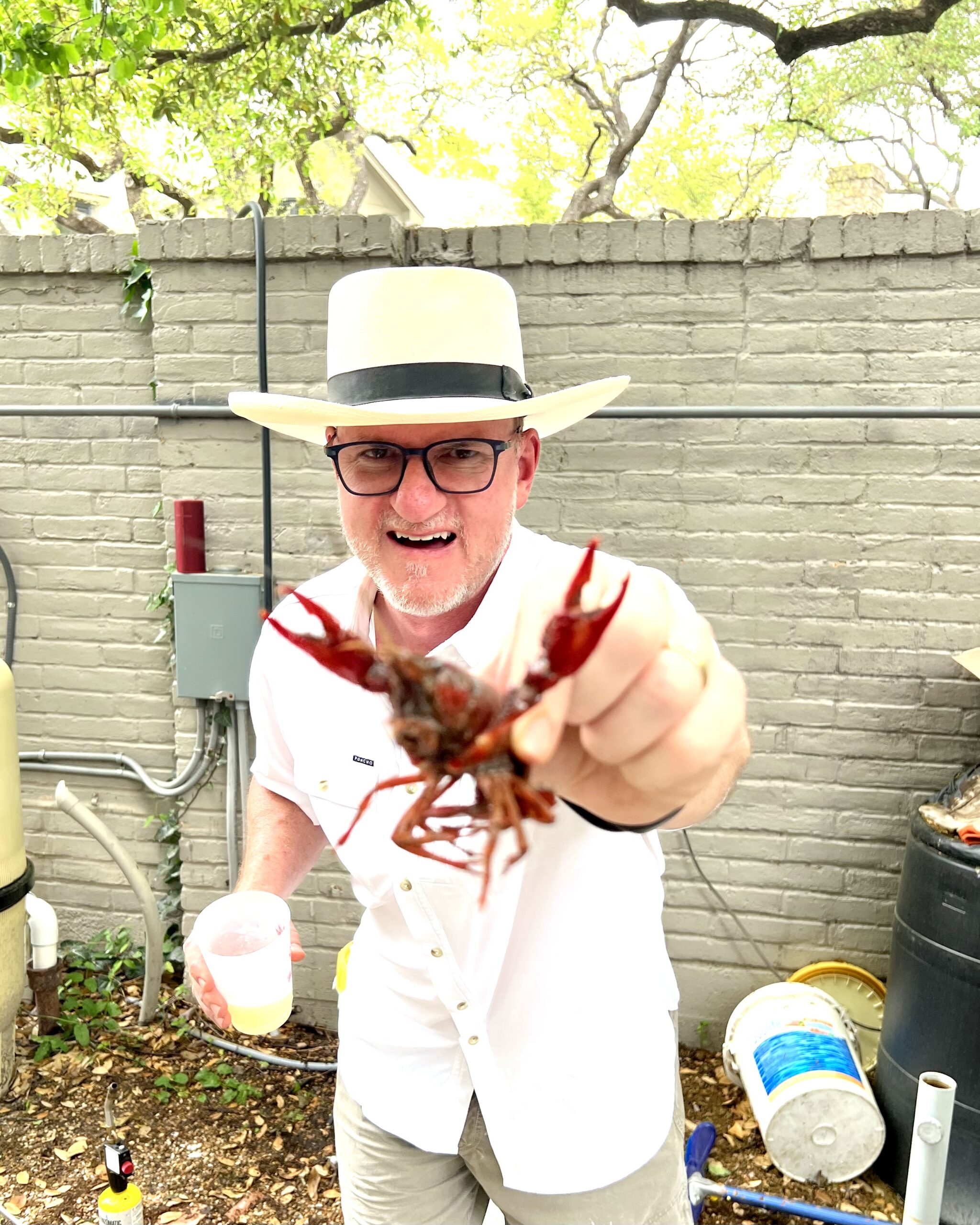 The Ultimate Crawfish Boil: How to Host a Backyard Bash ...