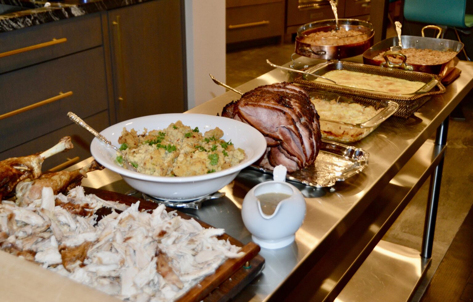 Mastering the Art of the Buffet: Effortless Setups for Home ...